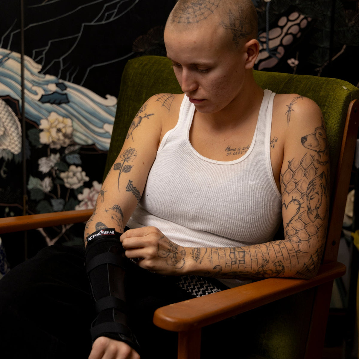 AMBASSADOR: HAYLEY WILSON – IN PIECES